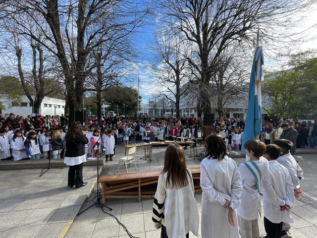 Acto del Día de la Bandera